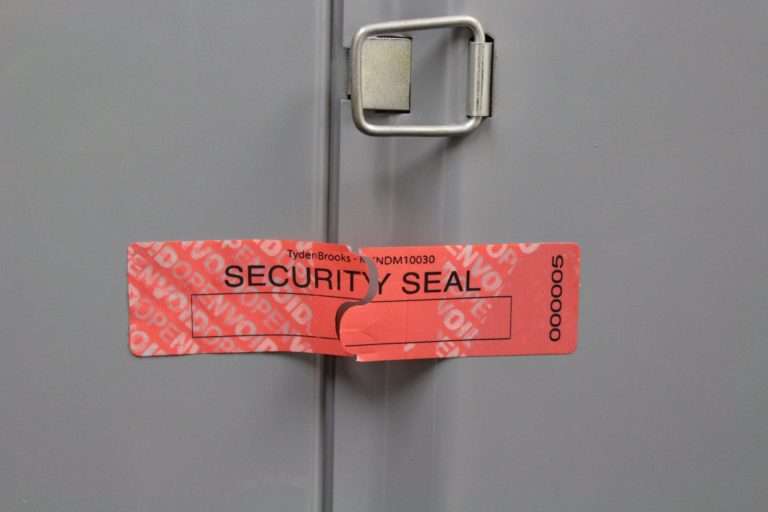 Security Label with Central Security Cuts - TydenBrooks UK